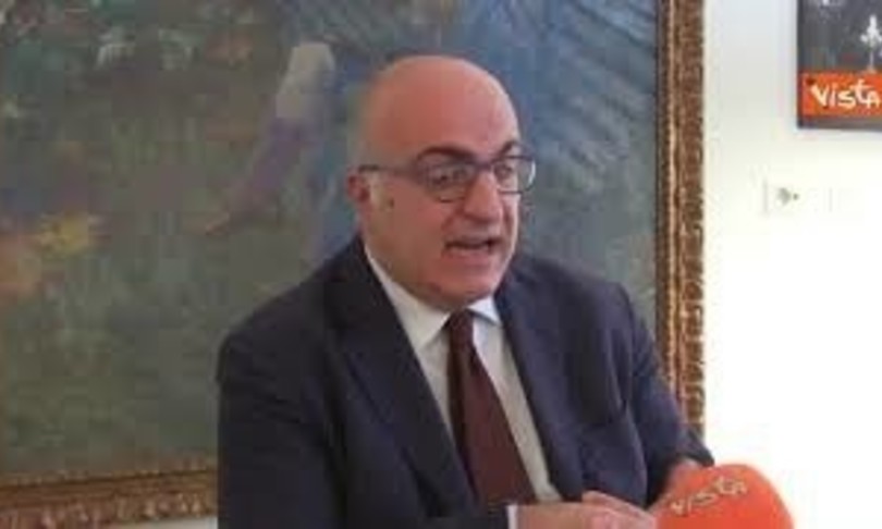 Mario Sechi, direttore dell'Agi, commenta i temi della settimana