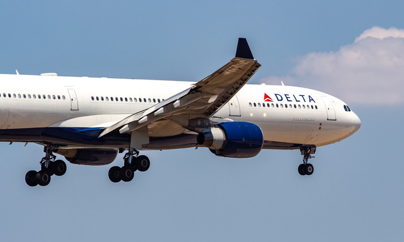 Delta 'libera' i posti centrali in aereo